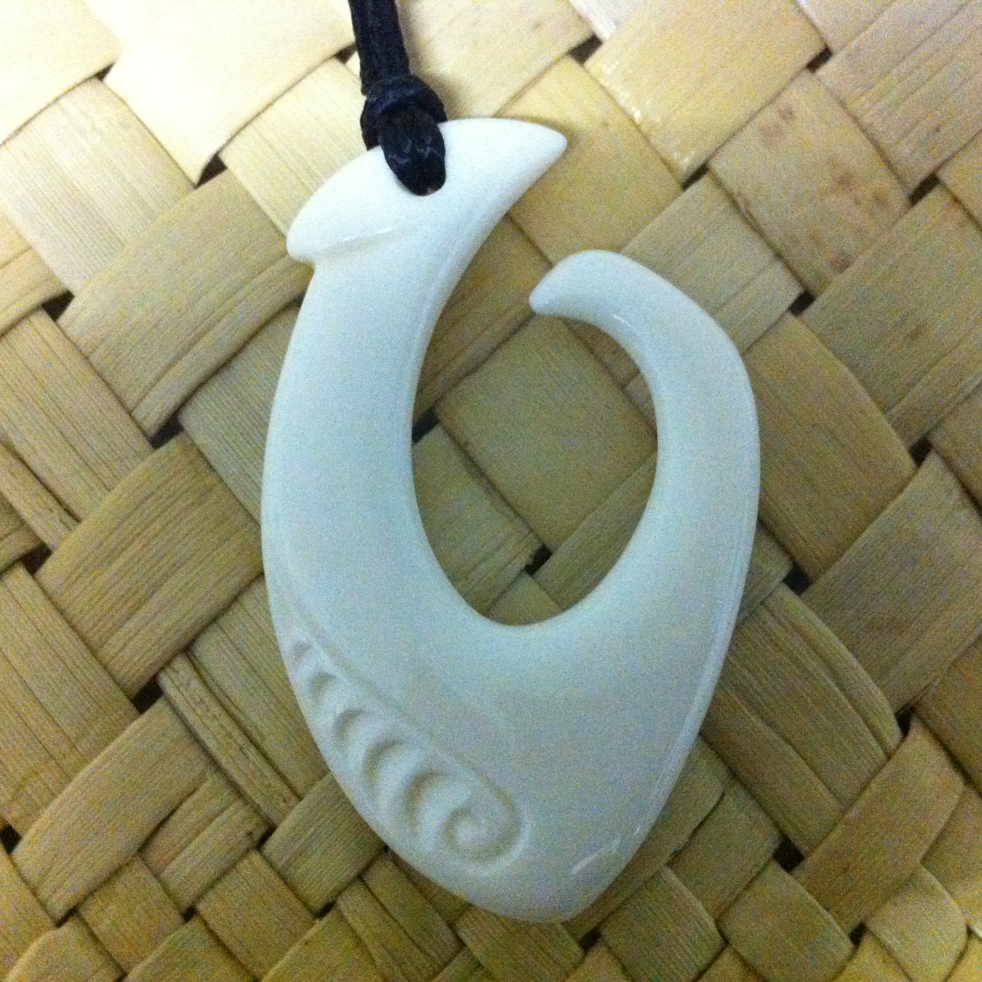 Matariki Gallery Maori Art, Giftware, Bone Jade and Wood Carvings from ...