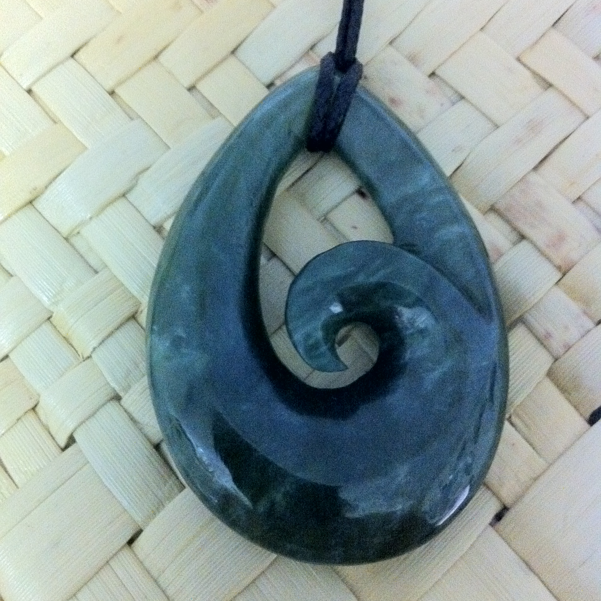 Matariki Gallery Maori Art, Giftware, Bone Jade and Wood Carvings from ...